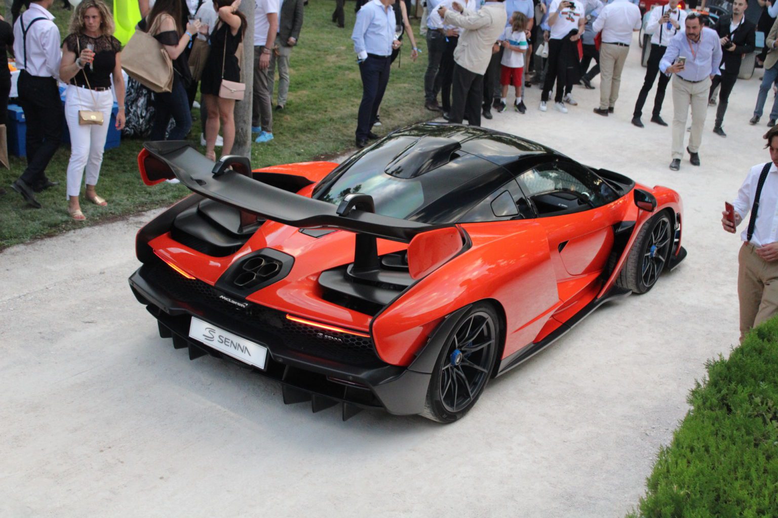 Conoce al Car Spotter Car.Alleway